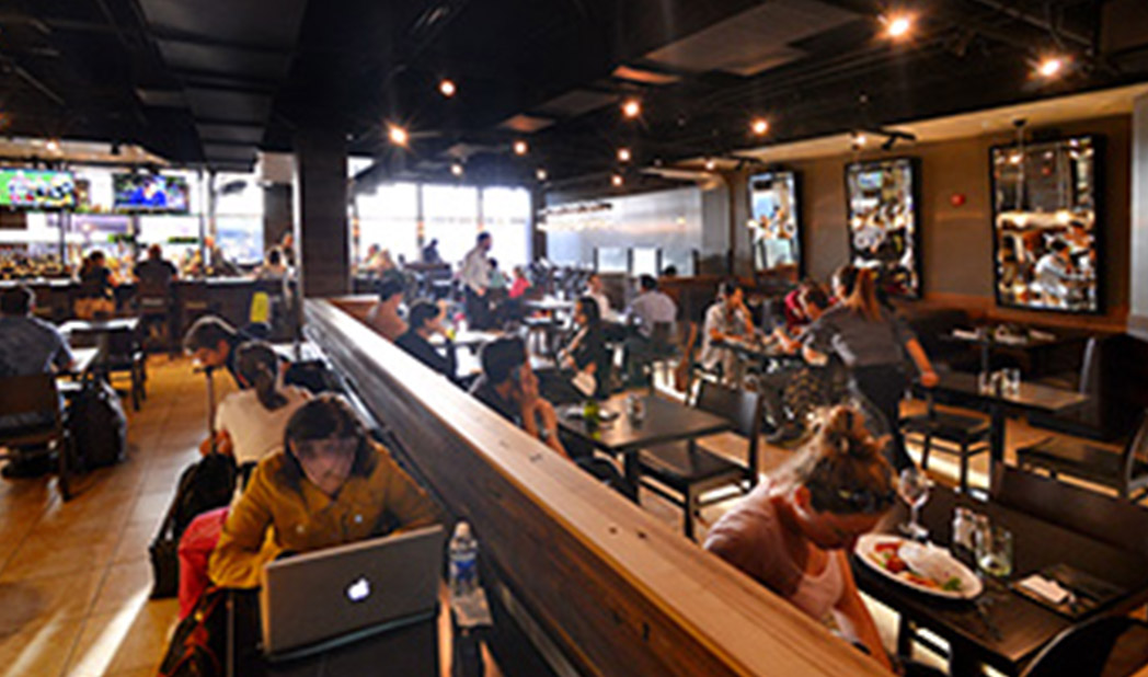 Wolfgang Puck Creamy Greek Dressing