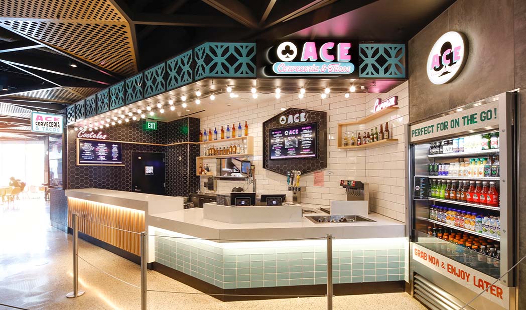 Dine at LAX · Los Angeles International Airport (LAX)
